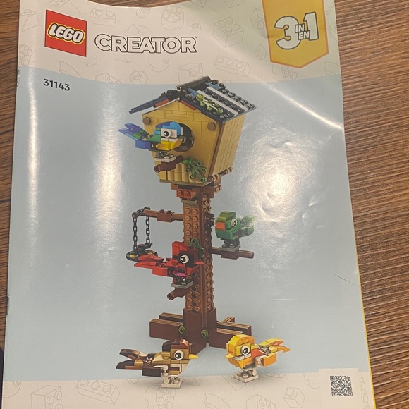 Lego | Toys | Lego Creator 3in Birdhouse Set Yellow Brown Red Set 31143 ...